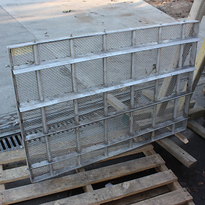Very heavy duty fabricated stainless steel mesh screen 1320mm x 700mm x ...