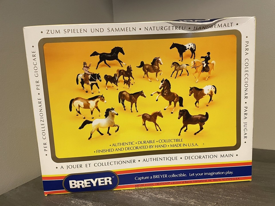 Breyer Holiday Series Christmas Horse # 750198 Snowflake Seasons ...