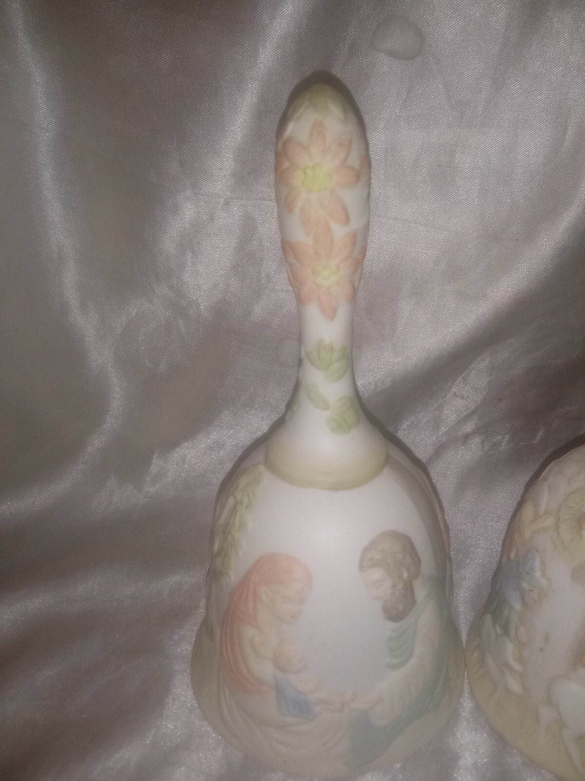 RARE VINTAGE LEFTON CHRISTMAS NATIVITY PORCELAIN BELLS LOT OF 2 | eBay