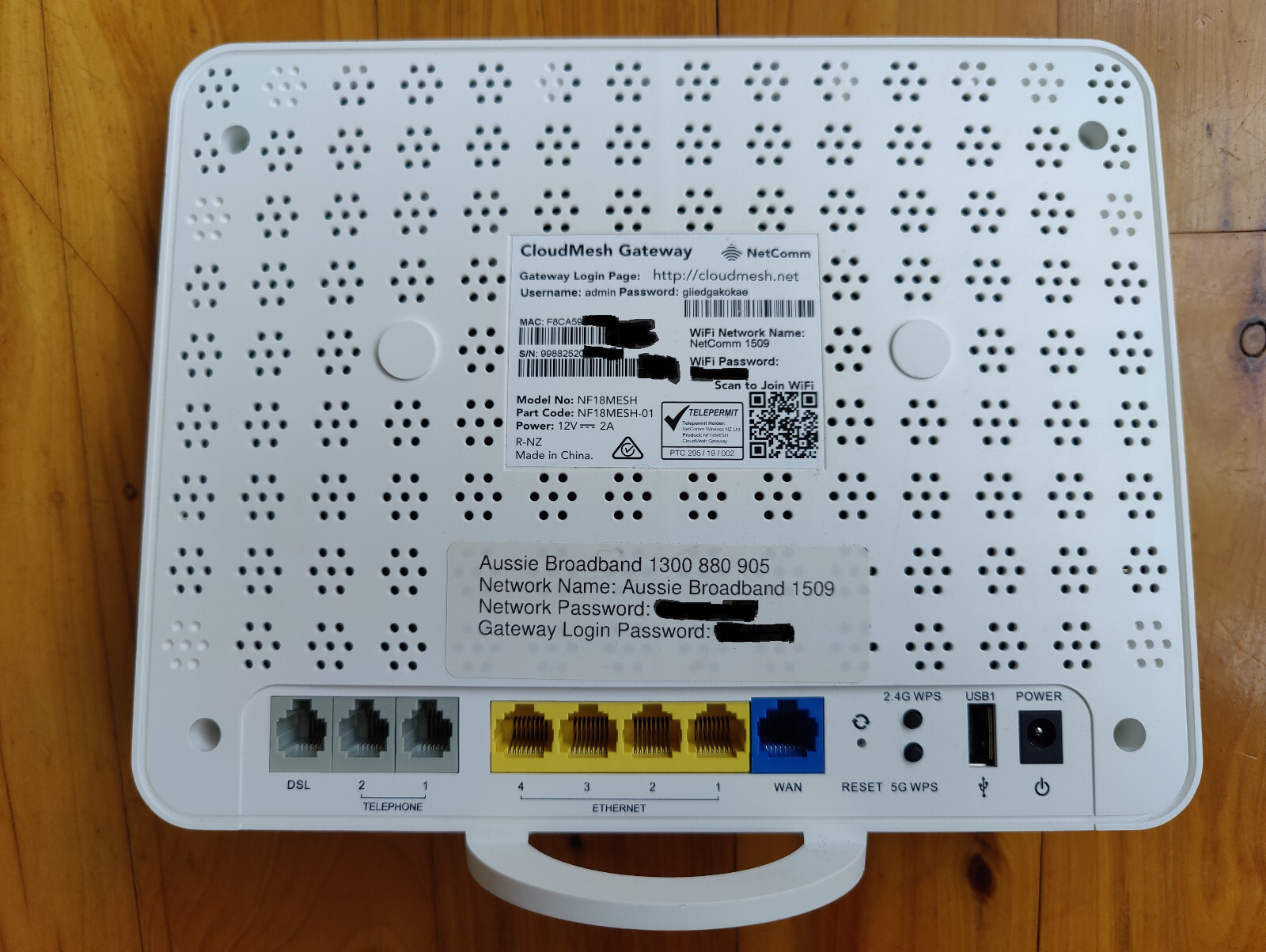 NetComm CloudMesh Gateway NF18MESH Router for NBN. WiFi, ADSL2+ and ...