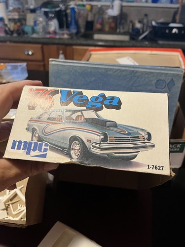 Vintage Mpc 1/25 - ‘76 Chevy Vega Model Kit RARE Also 5 Other Cars +all ...