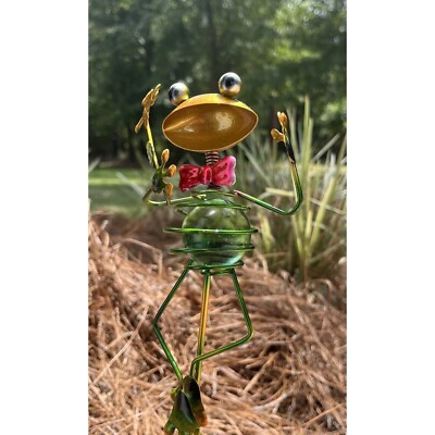 Mr. Wiggles Metal Frog Flower Garden Pick Frog Orange Flower Garden ...