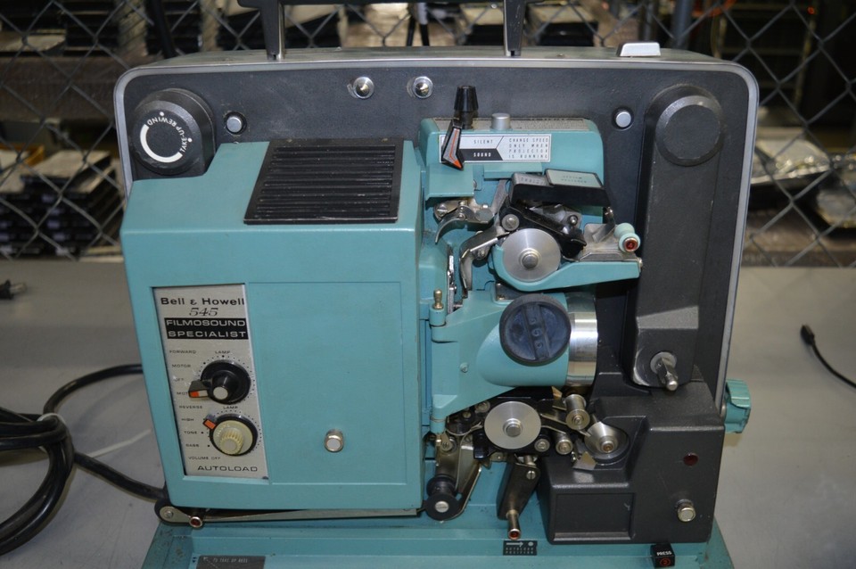 Vintage Bell & Howell 545 Filmosound Specialist 16mm Projector | eBay