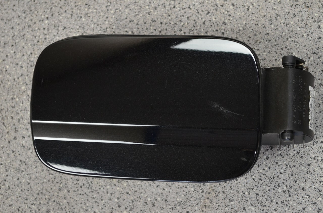 Mercedes Benz C-Klasse W204 Limousine Tankklappe Tankdeckel A2047500103 ...