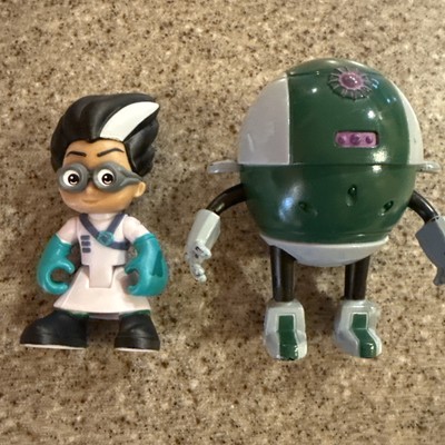 PJ Masks Romeo's Robot Bot 3" Lab And Romeo Figures Just Play Pre-owned ...