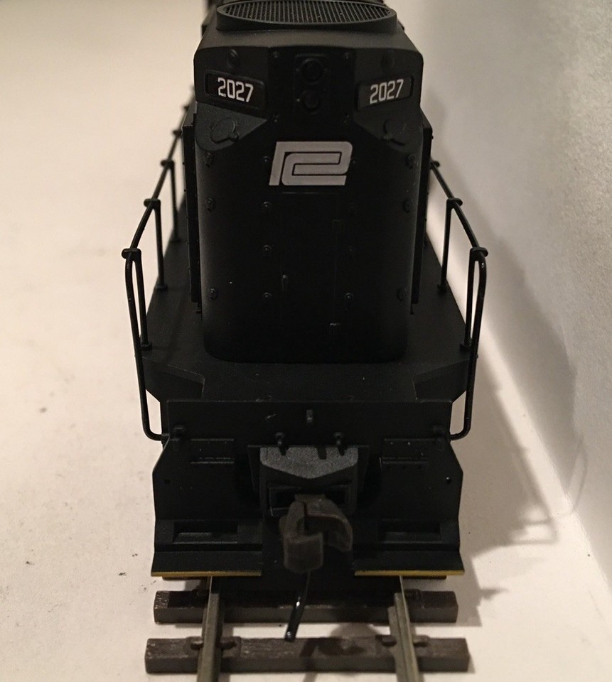 HO Atlas 10000298 Penn Central Alco RS-32 Powered Diesel Locomotive PC ...