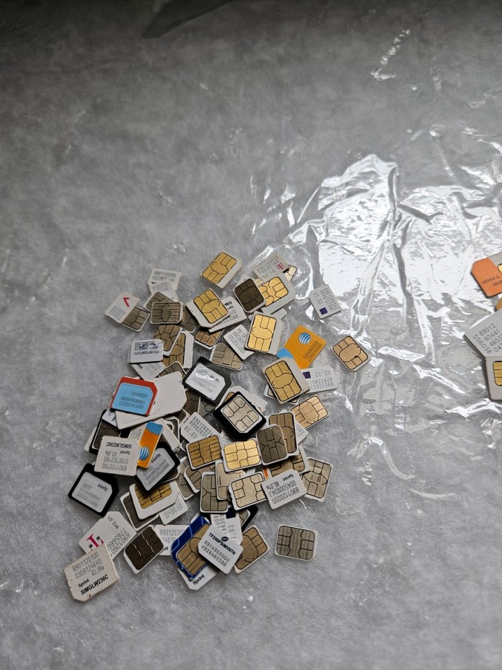 LOT OF 220 Used Micro/Mini SIM Cards for gold recover /Gold - Mixed ...