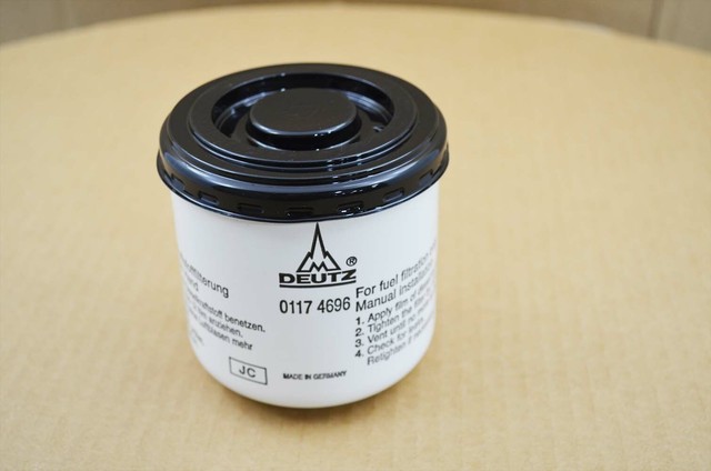 DEUTZ Spin on Fuel Filter 1174696 NOS for sale online | eBay