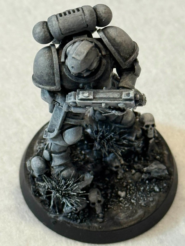 Space Marine Reiver Primaris conversion 40K Lieutenant in Phobos armor ...