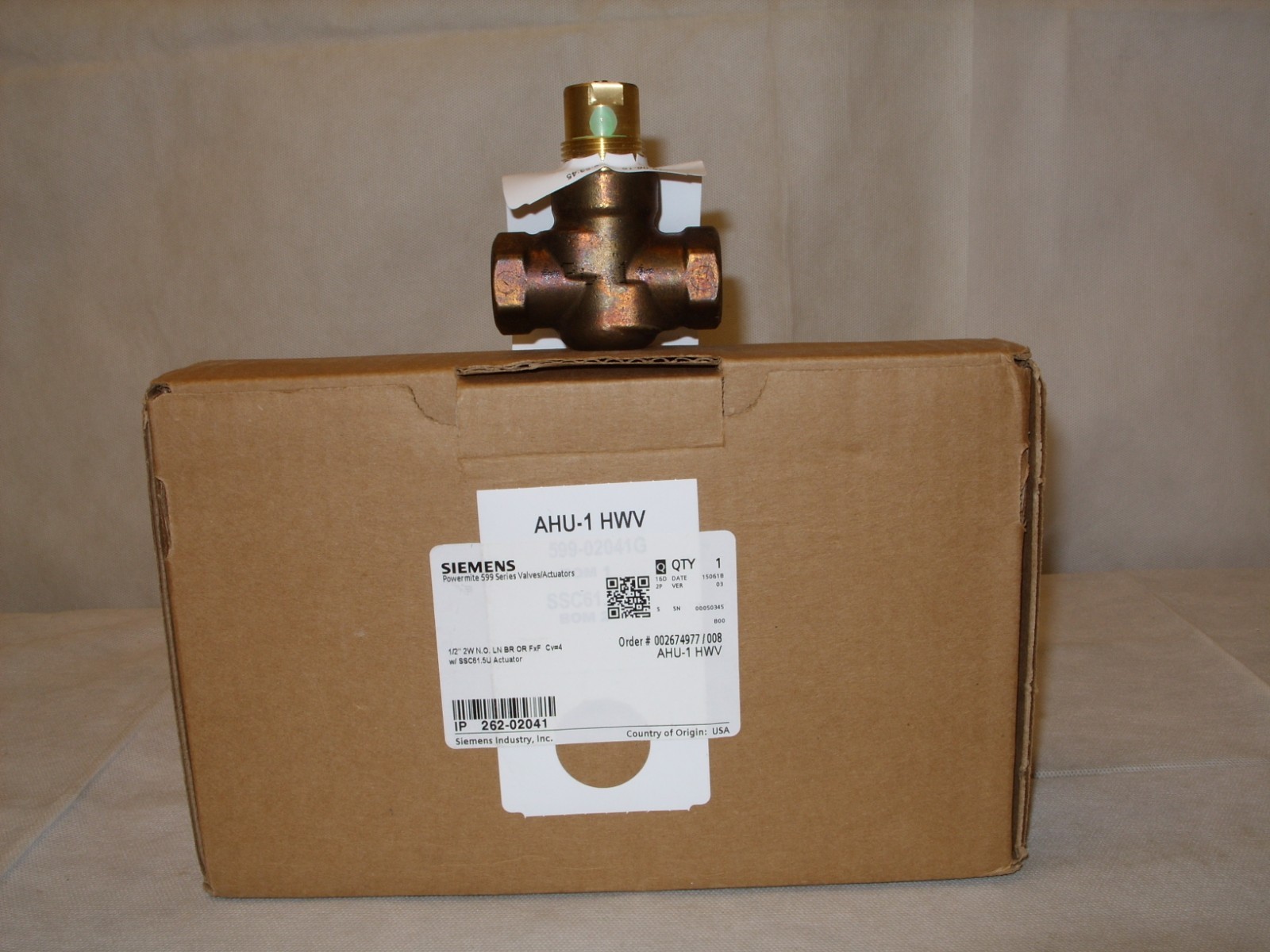 SIEMENS Powermite 599 Series 1/2" Valve 599-02041 / 031525 - NOS No ...