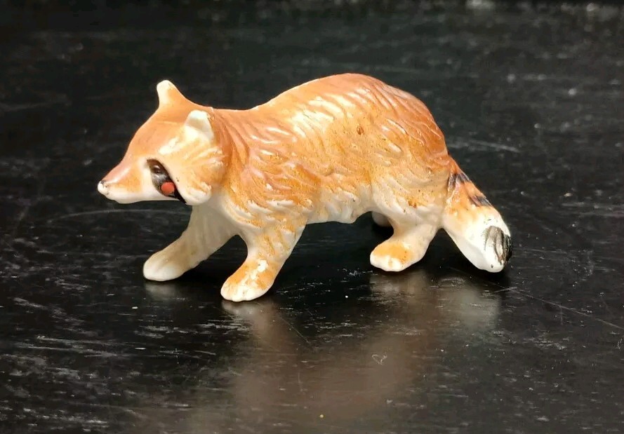 Vintage Raccoon Figurine Hard Plastic 3" | eBay