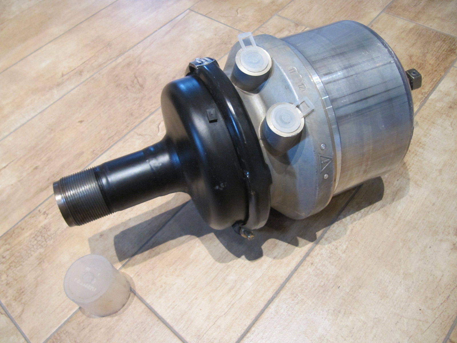 KNORR BY9401 Kombizylinder Typ 20/24 IVECO Bremszylinder 08189489 ...