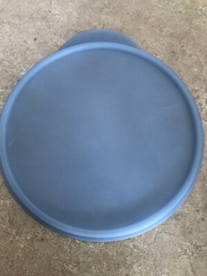 Tupperware Flat Out Round Lid Blue #5635 EUC! | eBay
