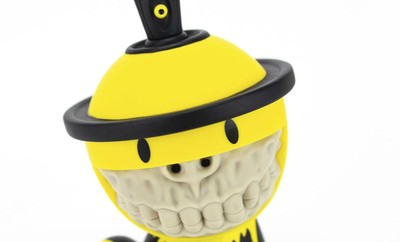 Grinbot OG Yellow Clutter Studios Collectible Figure by Clutter Studios ...