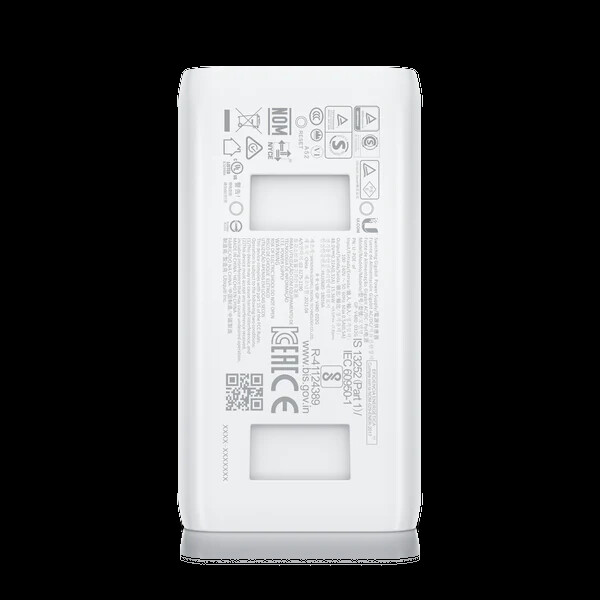 NEW WHITE Gigabit Ubiquiti UniFi 802.3af UPoE af 48V 24 W or 15W POE ...