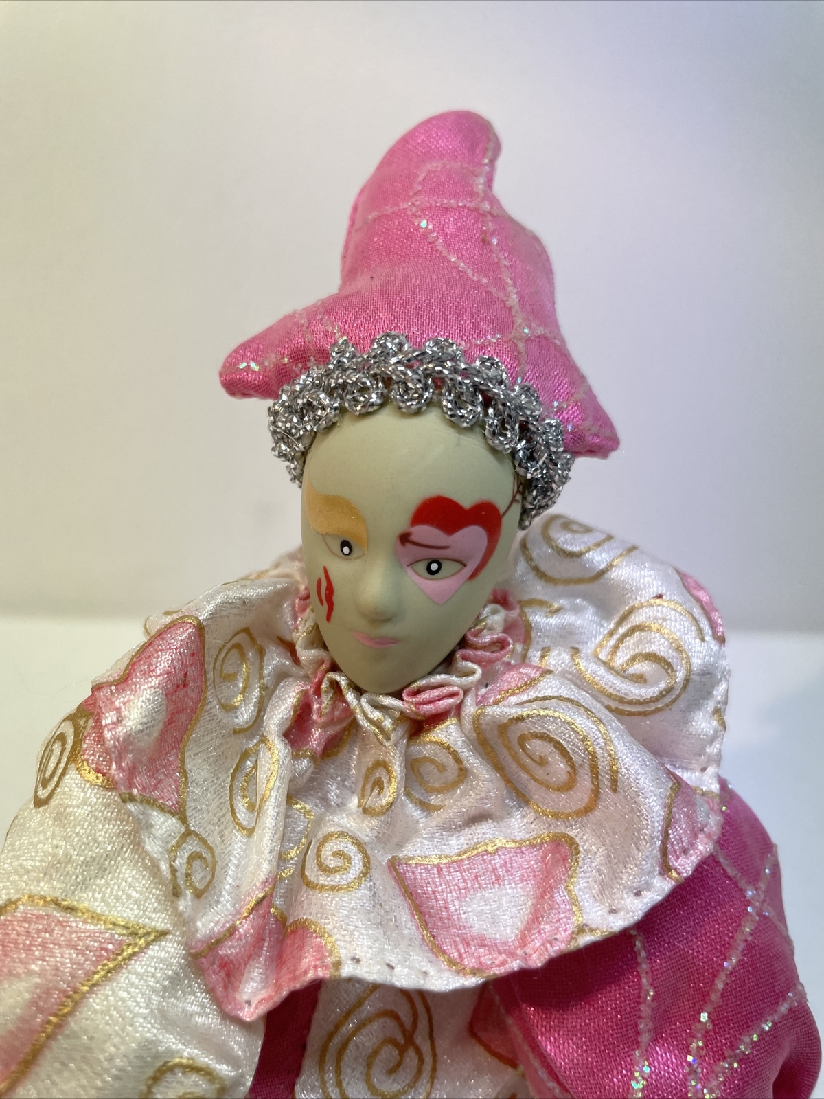Sugar Loaf Classiques China Doll Clown Harlequin Mardi Gras Jester Pink ...