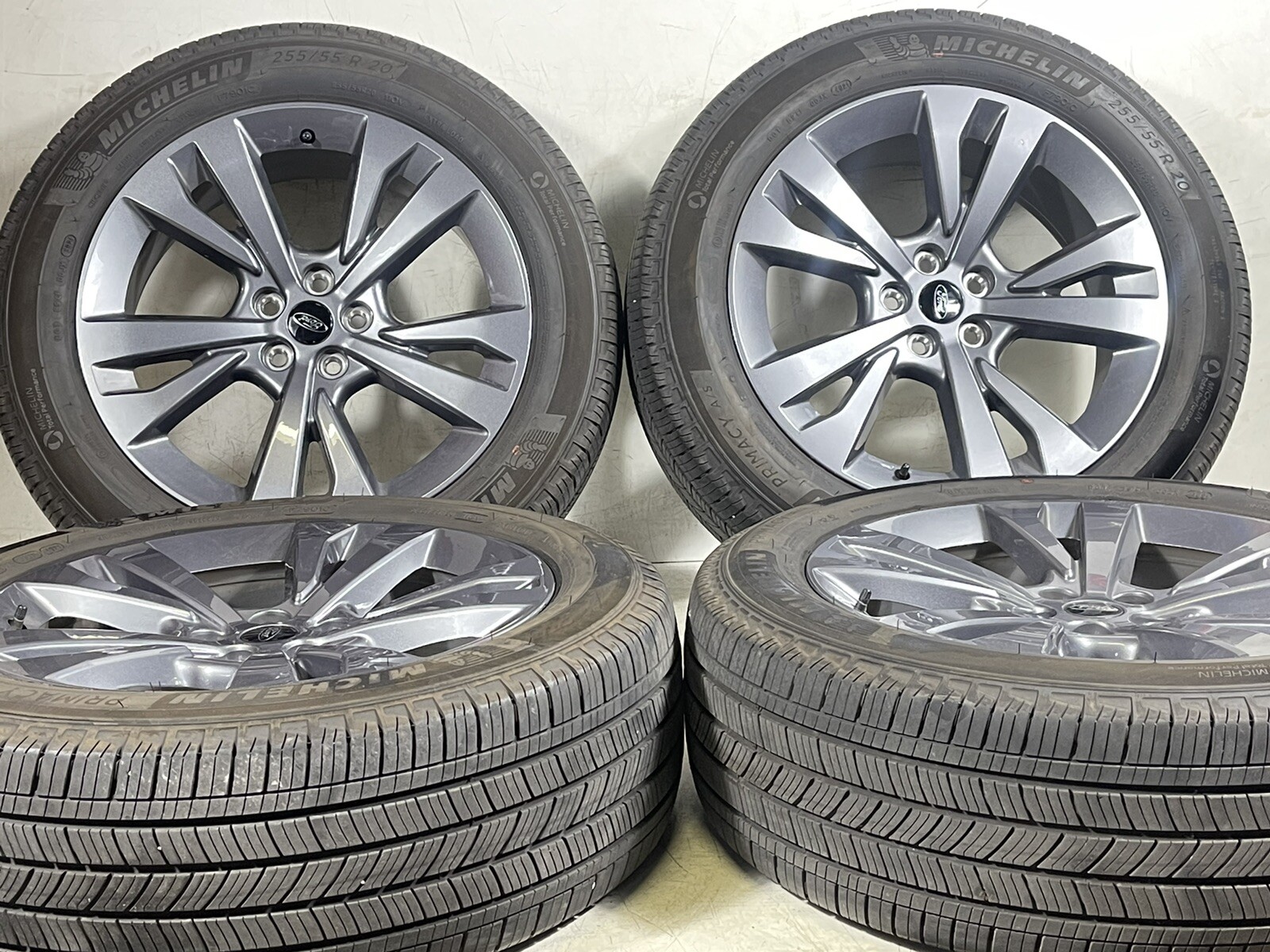 20" Ford Explorer OEM 2020 LIMITED wheels And tires 2017 2018 2019 2021 ...