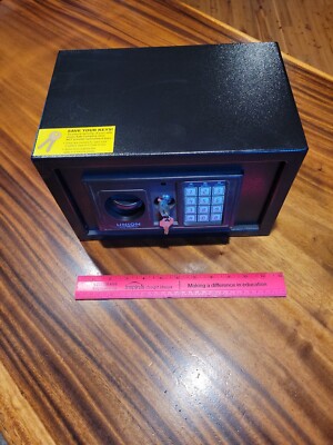 New SAFE with keys 12x8x8in 3.7 Cubic ft UNION SAFE COMPANY p920b35 | eBay