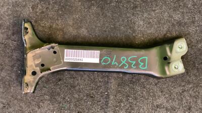 AUDI S3 DRIVER SIDE FRONT FENDER SUPPORT 8Y0821131 B3890 | eBay