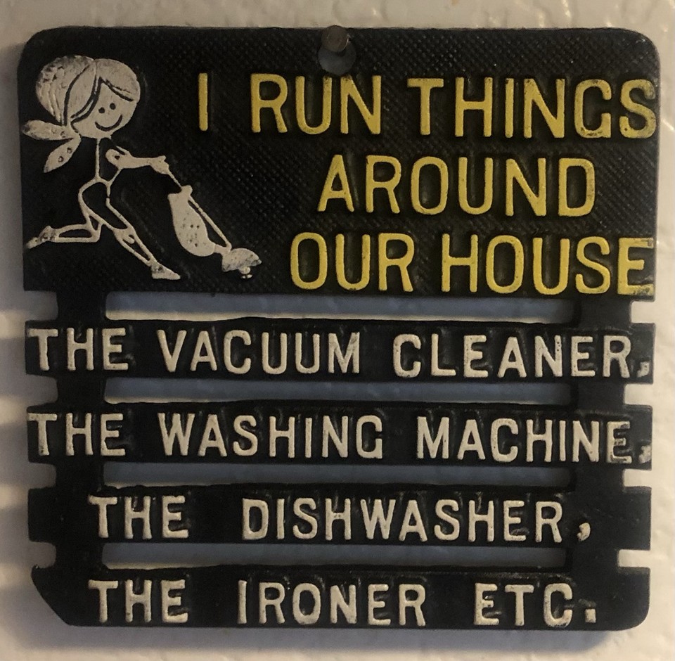 Cast Metal Trivet Wall Hanging Plaque…I Run Things Around Our House | eBay