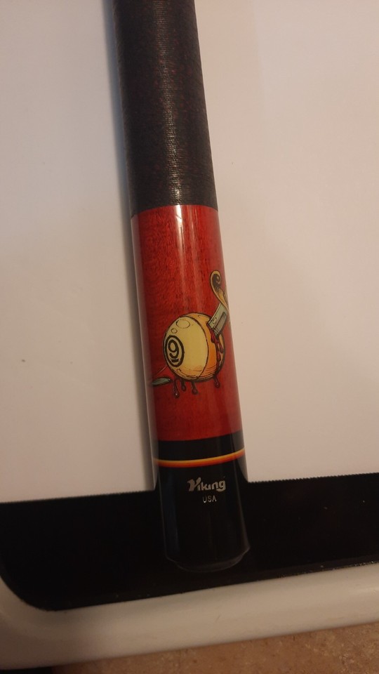 Vintage Viking Red skeleton 9 Ball Pool Cue with 4 shafts and in GREAT ...