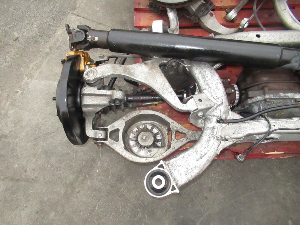 2003 2007 Infiniti G35 Rear Subframe Differential Axles Control Arms ...