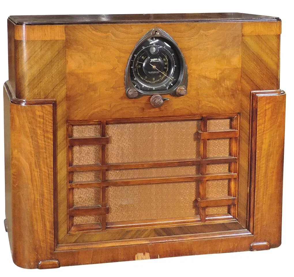 Antique Console Radio Zenith
