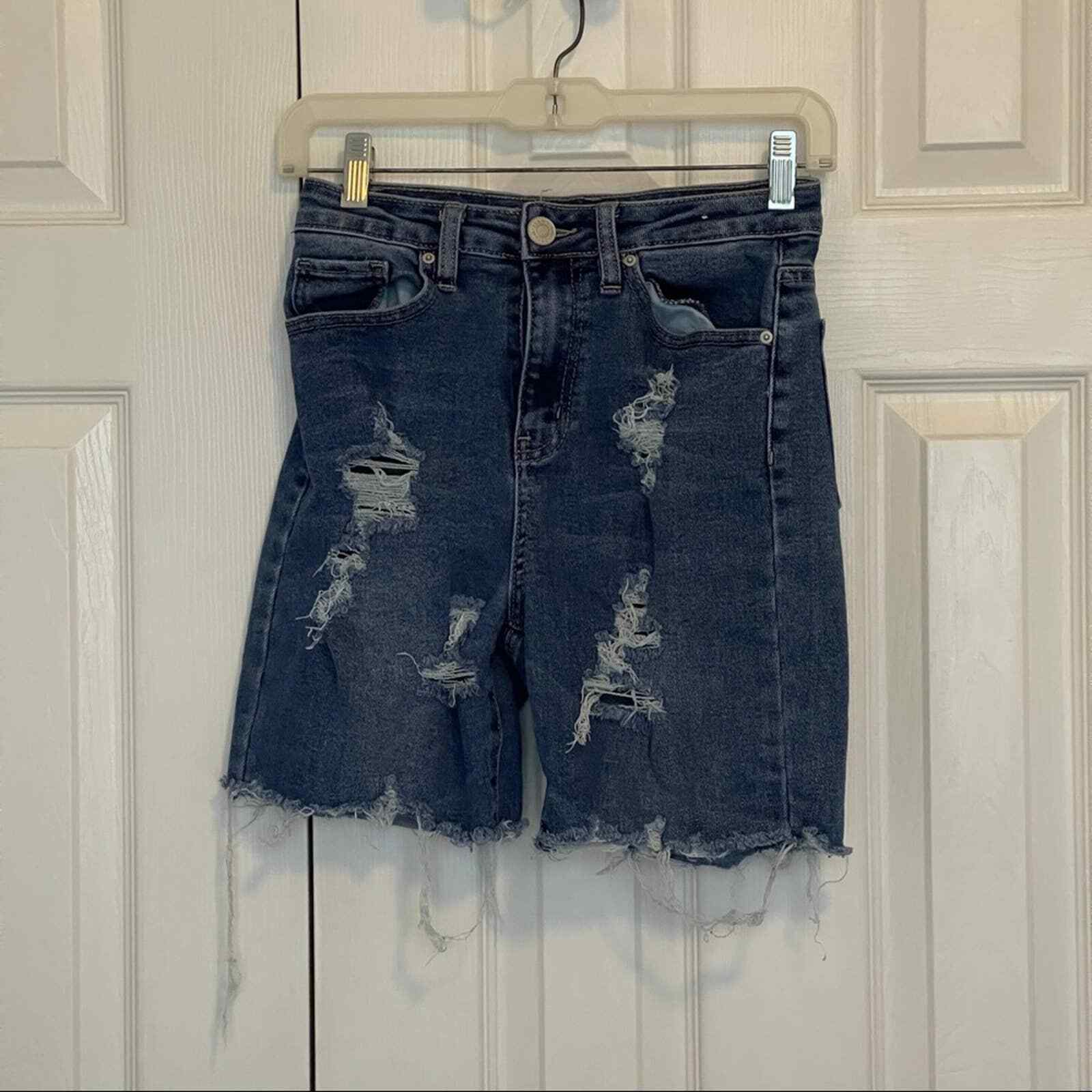 YMI dream distressed high-rise shorts size 7 Denim - Gem