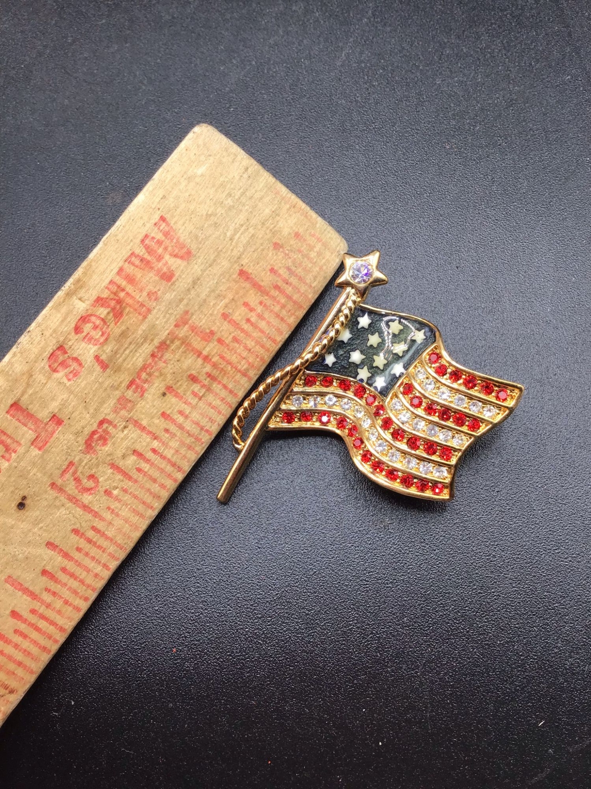 American Flag Pin Patriotic Red White Blue USA Flag E… - Gem