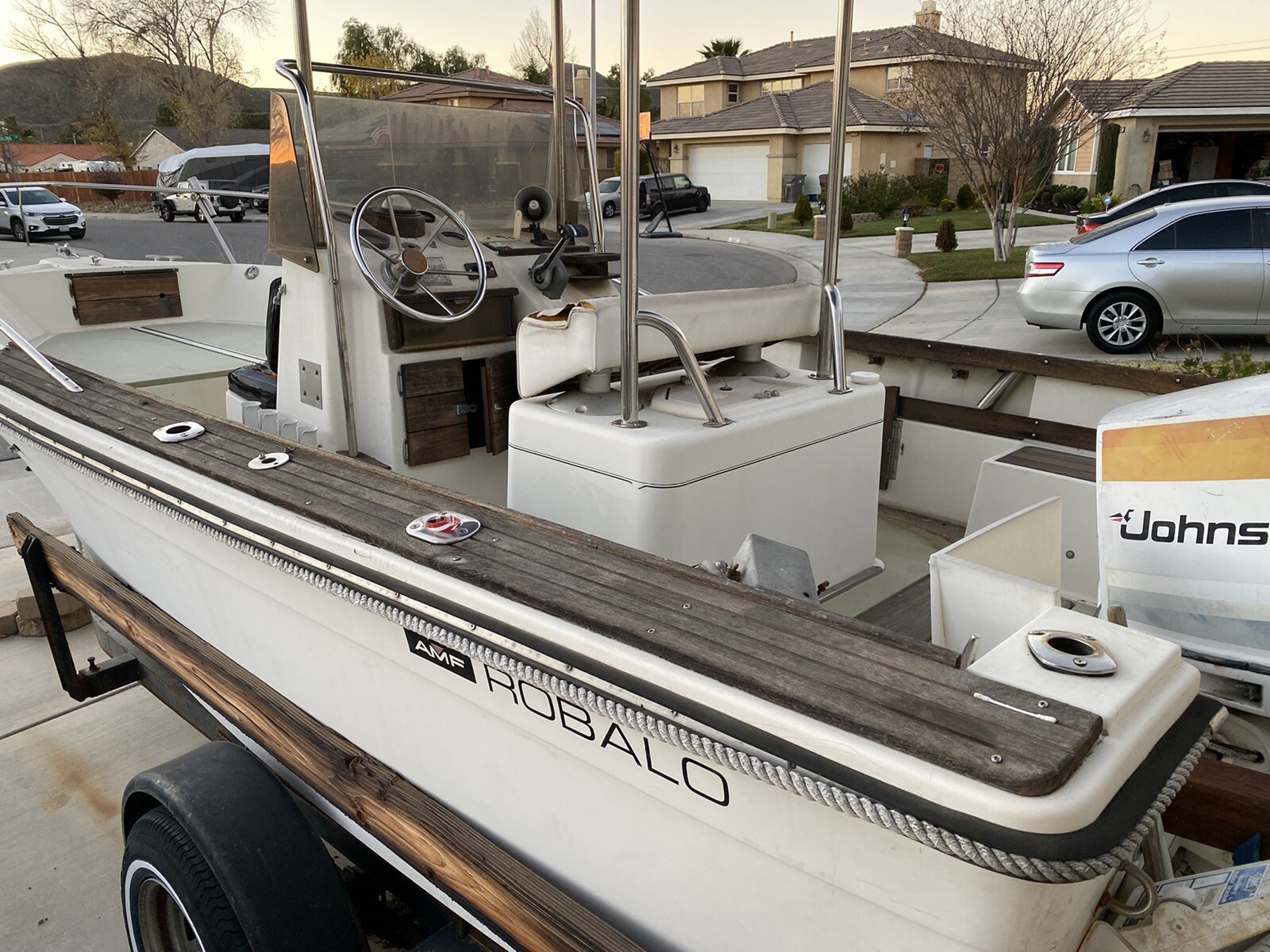 Amf Robalo fishing boat Needs A Lot Of Work Center Console | eBay