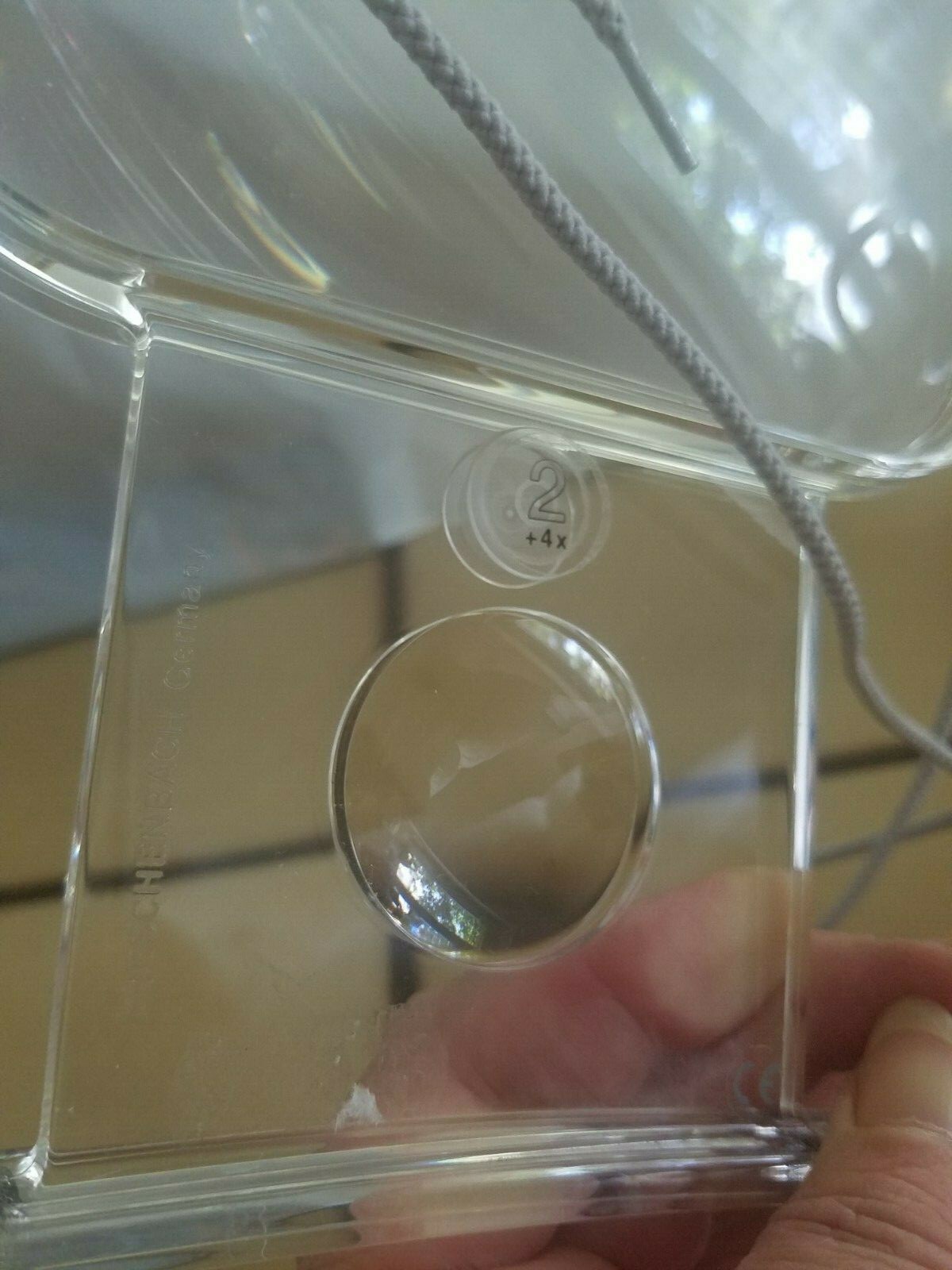 Eschenbach Umhängelupe 2-fach Vergrößerung Freihandlupe Leselupe ...