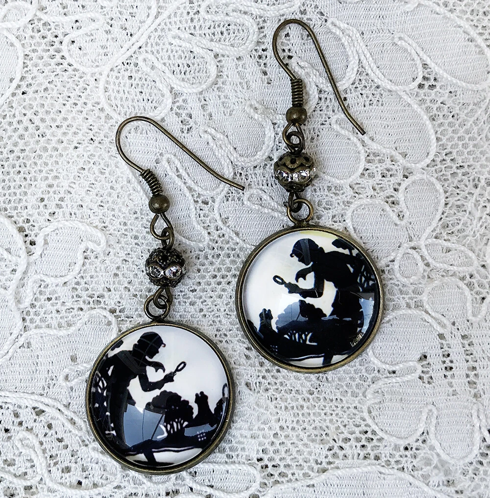 Nancy Drew Silhouette Clip Art