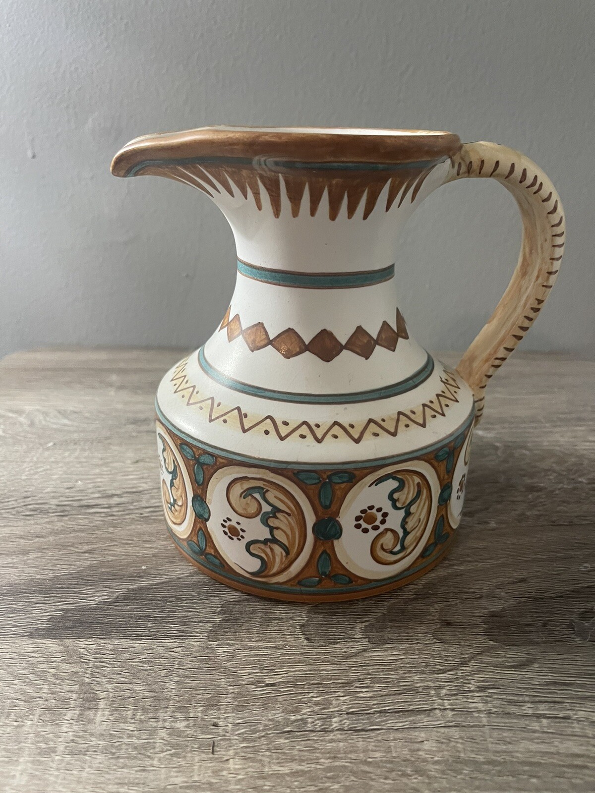 Vintage Santucci Deruta Italian Pitcher~Hand Painted Pottery~Vase~ | eBay