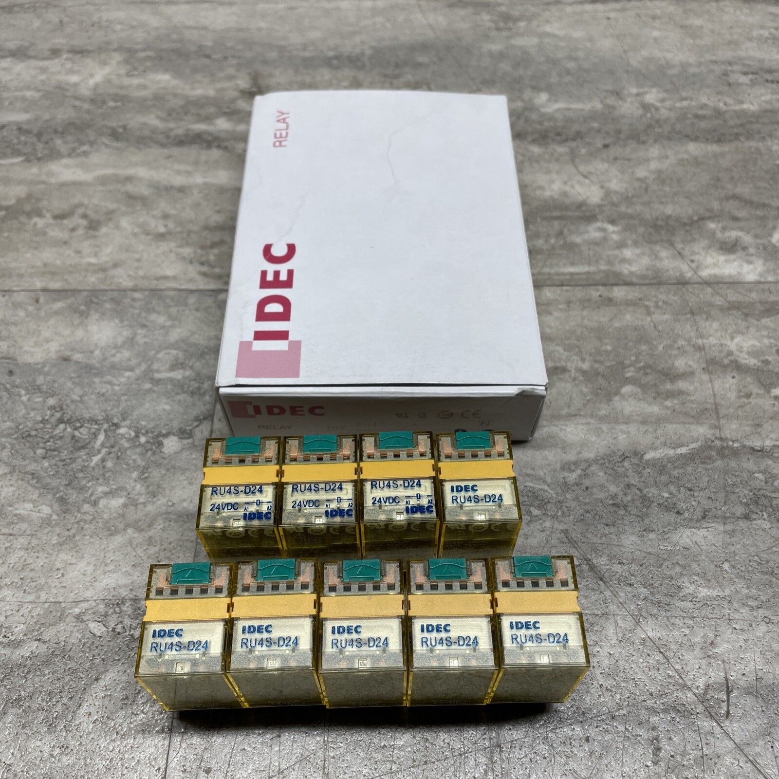 Box Of 9 Idec RU4S-D24 Plug In Universal Relay, 4PDT 24VDC Coil, New | eBay