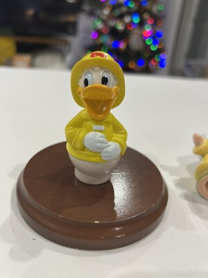 Vintage Disney Donald Duck Fireman Firefighter 2.75" Finger Puppet Toy ...