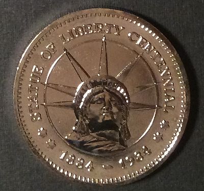 1984 STATUE OF LIBERTY CENTENNIAL GIFT OF FREEDOM TOKEN MEDAL | eBay UK