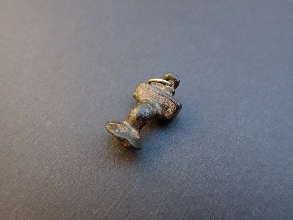 Roman Brooch Fibula - Lovely Little Example + Gold Loop - Metal ...