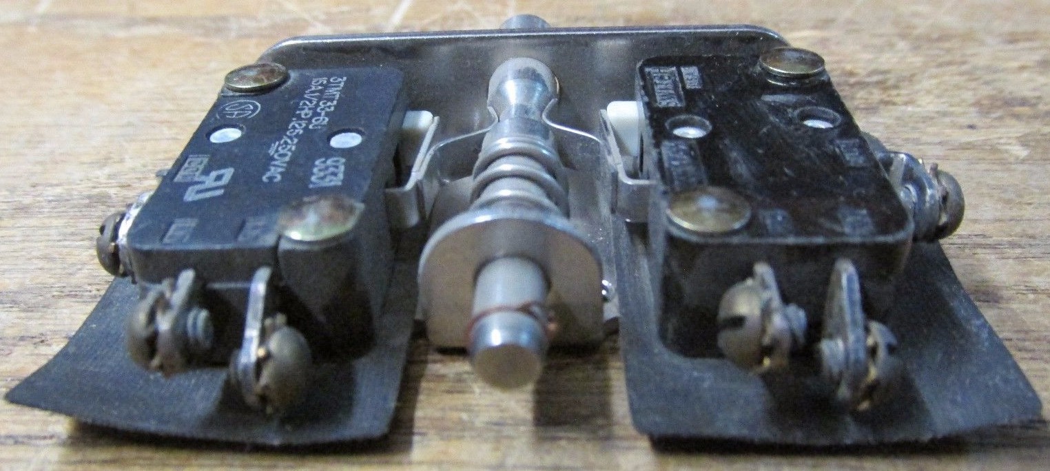 NOS Unimax 23tl6-4 Micro Limit 15a Door Interlock Safety Switch Plunger ...