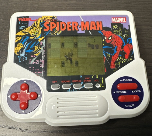 Tiger Electronics Marvel Spider-Man Handheld Game 2020 Hasbro tested ...
