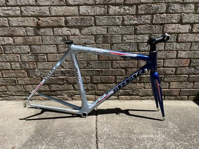 54cm Trek 5500 Project One OCLV 120 Frameset WSD 52.8 Eff TT. Geo In ...