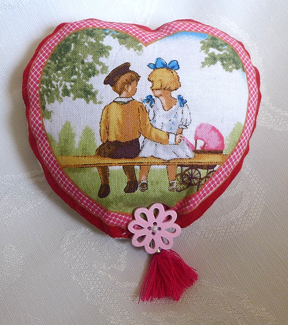 Fabric Handcrafted Romantic Brooch Pin Heart Shape Pinks Button One Of ...