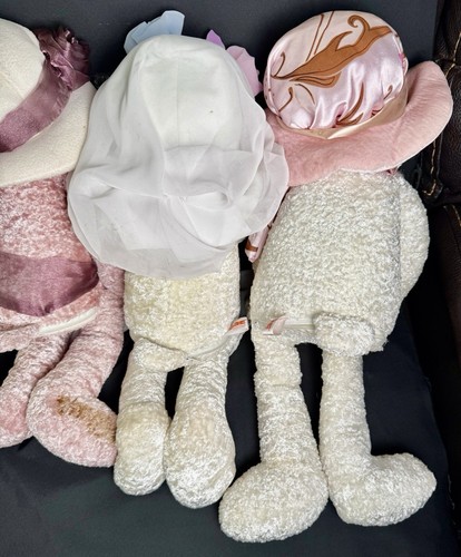 Lot 4 Chantilly Lane Musical Singing Bears 22” Jasmine Chenille Lily ...