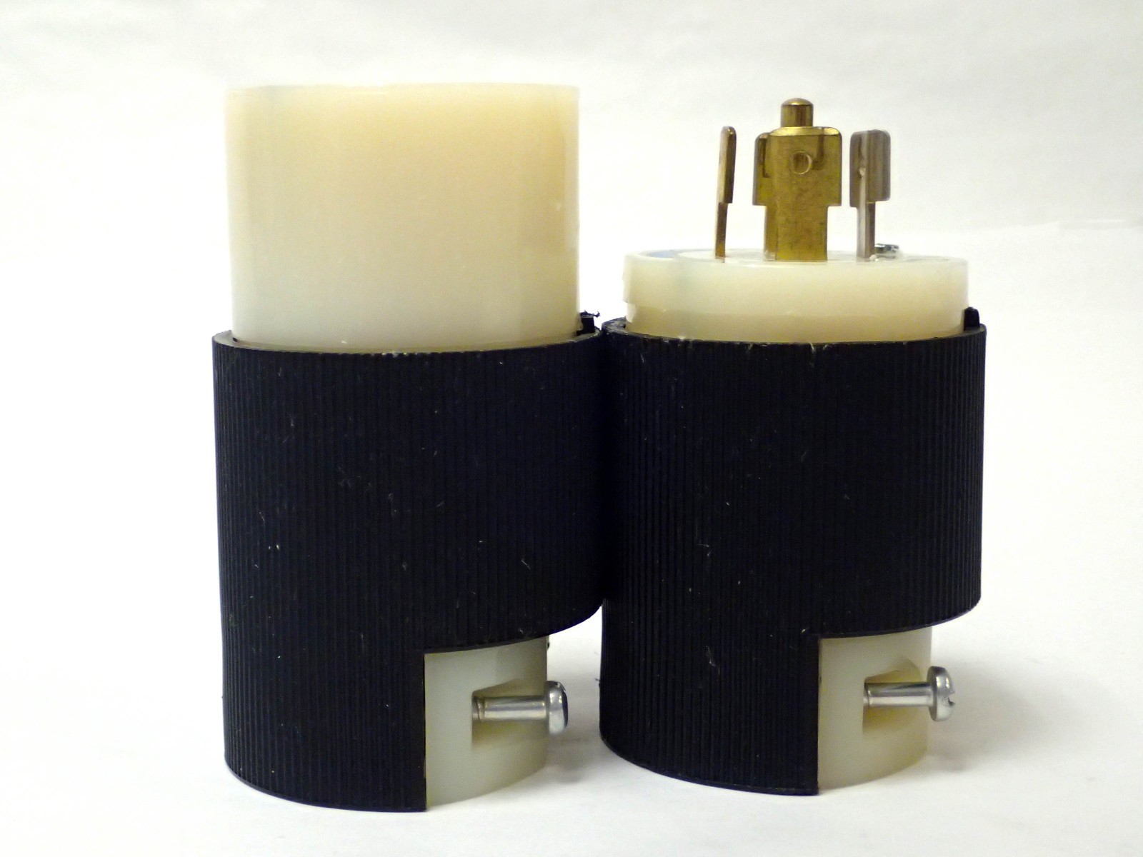 HUBBELL LOT w HBL7413C RECEPTACLE & HBL7411C PLUG TWIST-LOCK 20A 120 ...