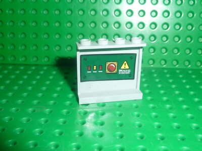 LEGO Panel 1x4x3 with Side Supports Hollow Studs Switches 60581pb056L ...