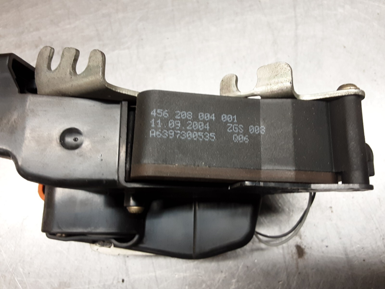 Mercedes-Benz A6397300535 Loading Door Lock for sale online | eBay