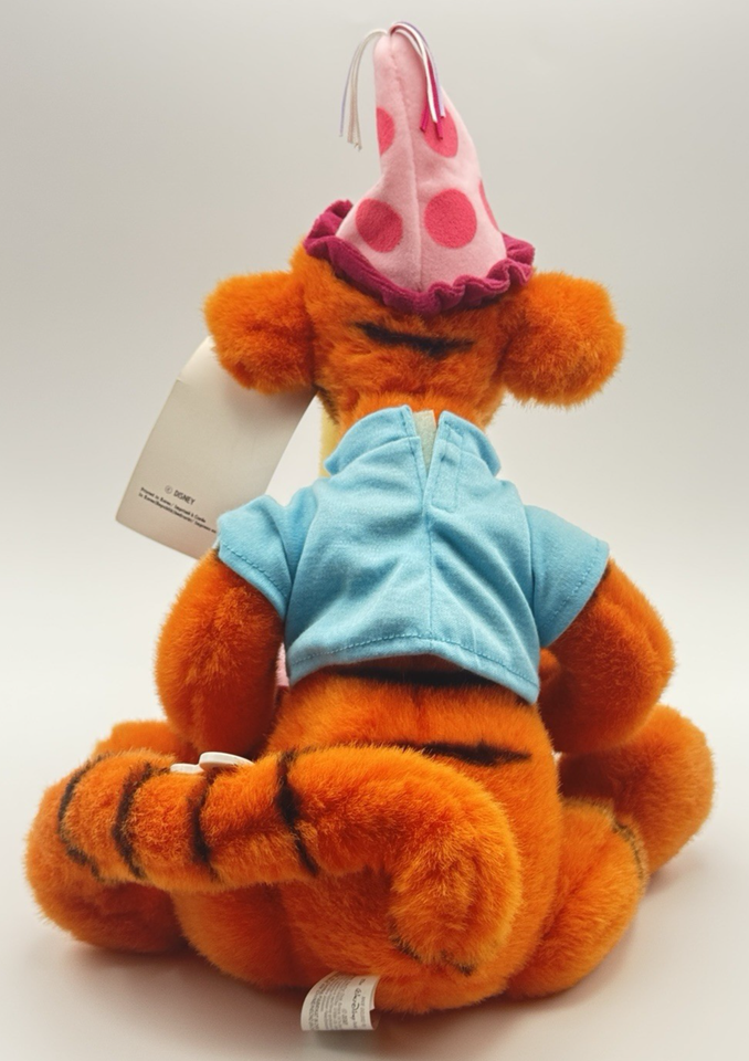 Vintage Disney Store TIGGER Happy Birthday Plush Wind Up Musical Toy 13” WORKS | eBay