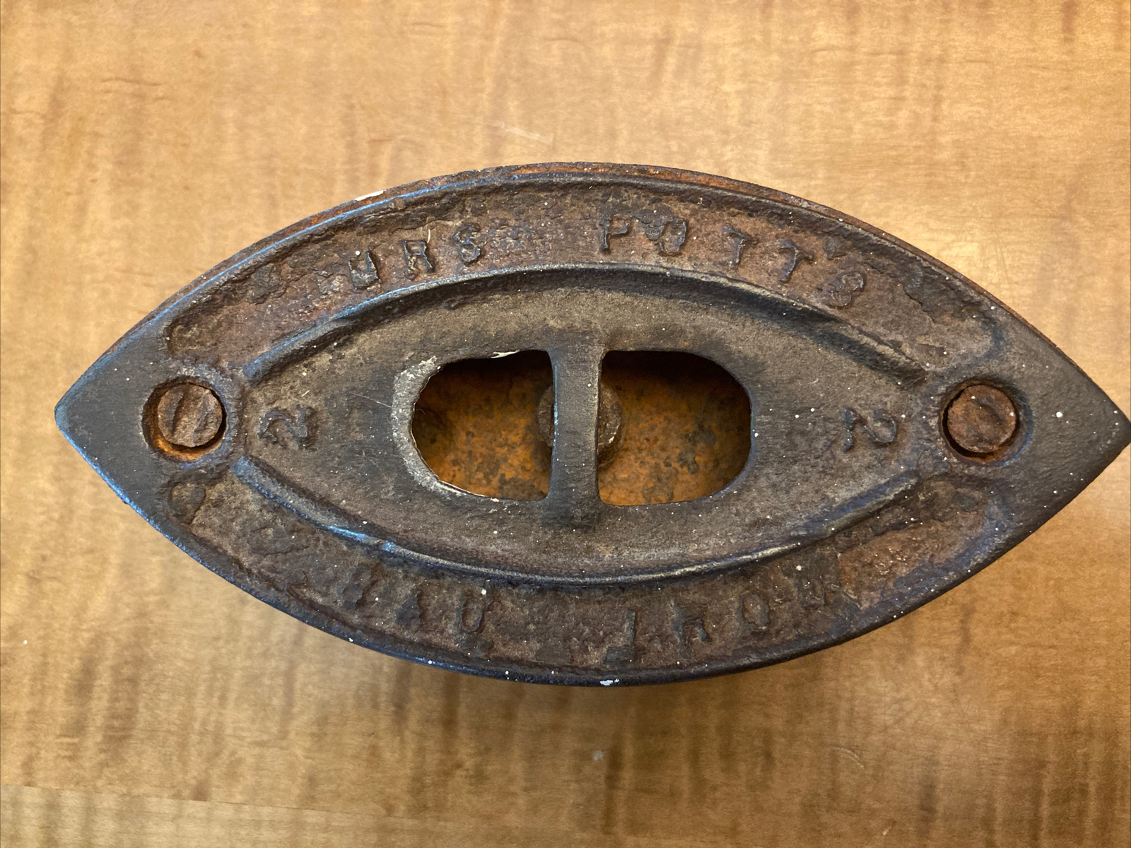 Vintage Cast Iron Mrs Potts Sad Iron Stamped No 2 | eBay