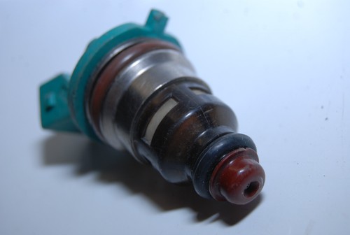 FORD PUMA 1.7 16V VVT ZETEC PETROL FUEL INJECTOR BOSCH 98MF-AA SIDEFEED ...