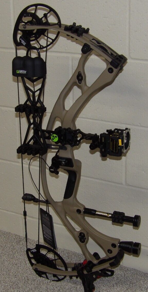 NEW Loaded Hoyt Carbon RX-7 Bow Package- Buckskin RedWrx RX7-60 lb, 25 ...