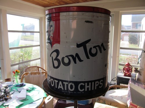 Vintage BON TON Potato Chips Tin (Empty) Large 3 Lb. YORK PA | eBay